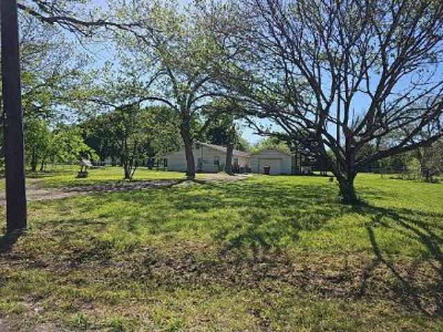 S Jernigan St