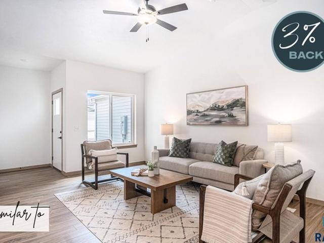 S Jerome Pl, Sioux Falls, SD 57106