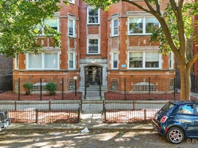 S Kingston Ave, Chicago, Home For Sale