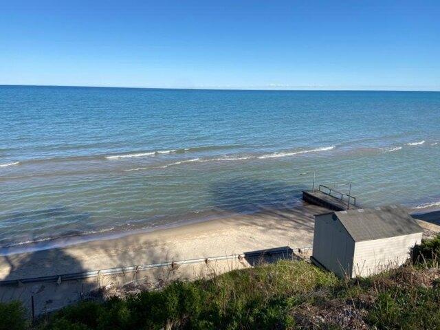 S Lakeshore Rd, Carsonville, Home For Sale