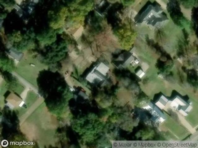 S Lee St