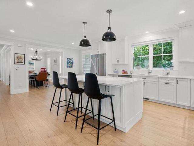 S Lincoln St, Natick, Home For Sale