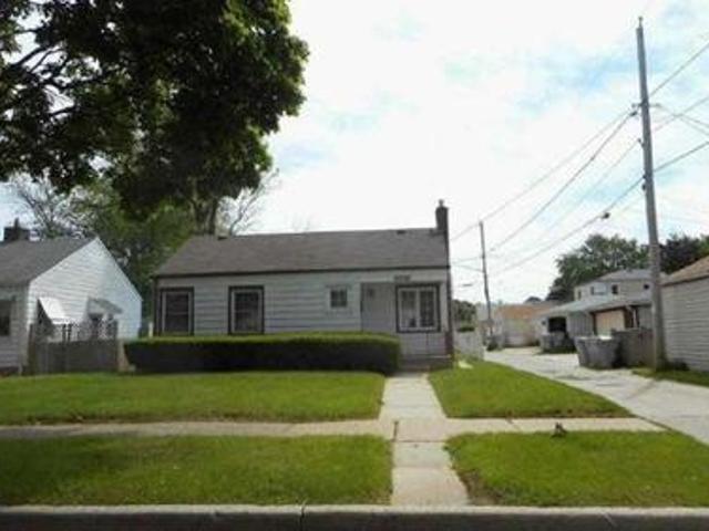 S Logan Ave