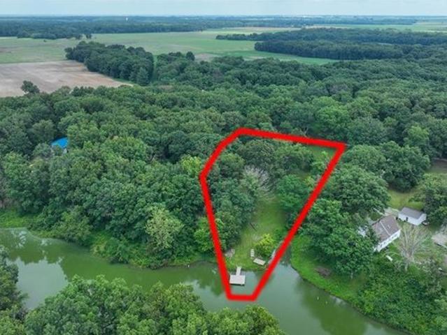 S Panther Creek Rd, Mount Olive, IL 62069