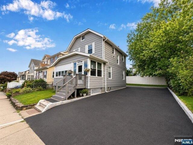 S Park Dr, West Orange, Home For Sale