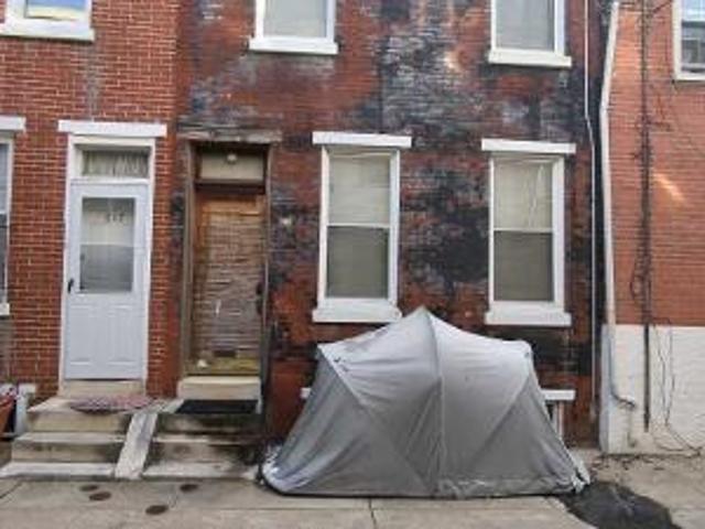 S Percy St
