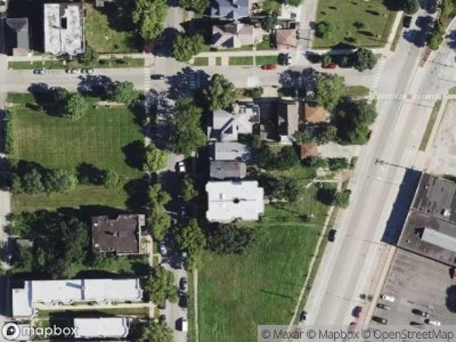 S Perry Ave