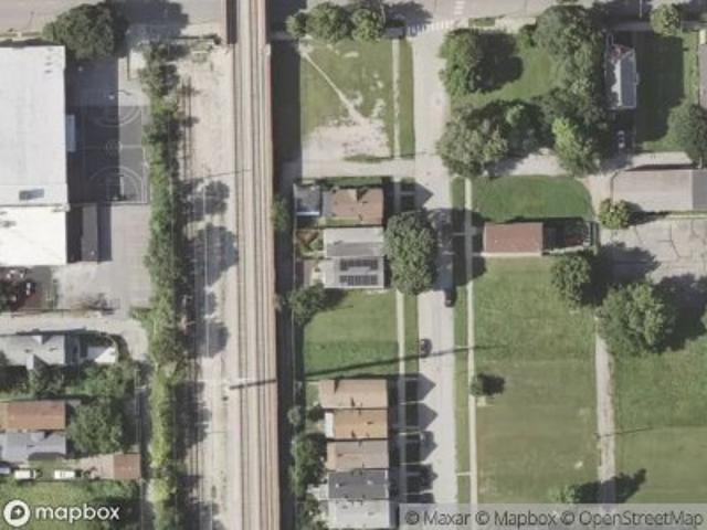 S Perry Ave