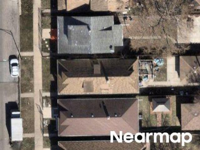 S Perry Ave