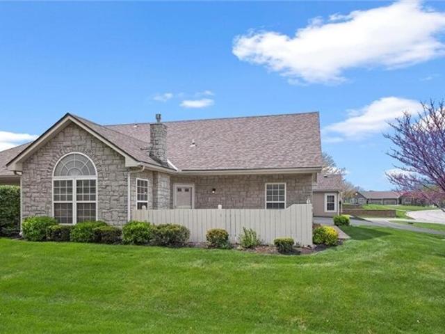 S Pflumm Rd, Olathe, Home For Sale