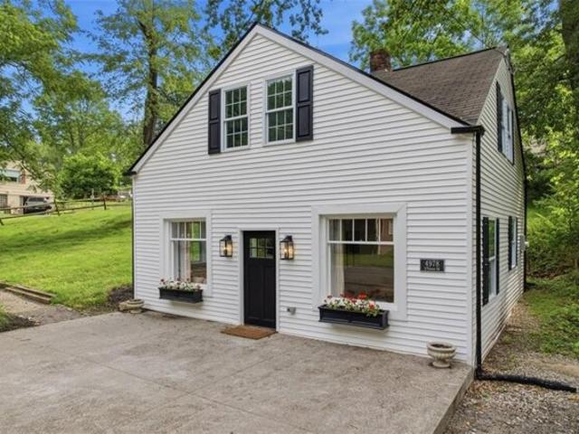 S Pioneer Rd, Gibsonia, Home For Sale