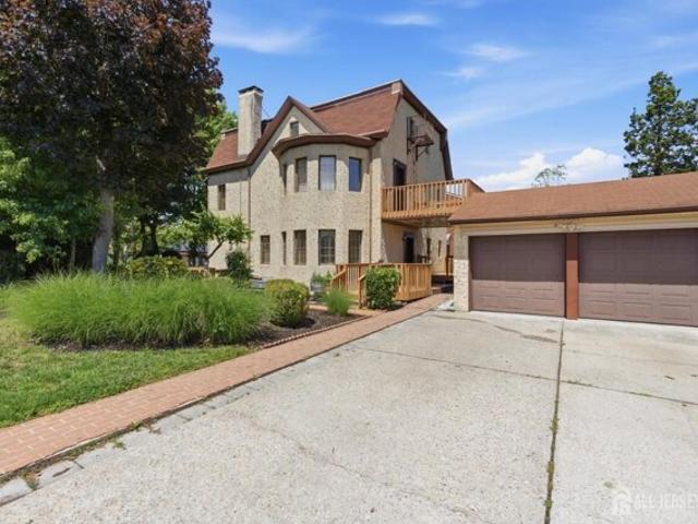 S Pine Ave, South Amboy, Home For Sale