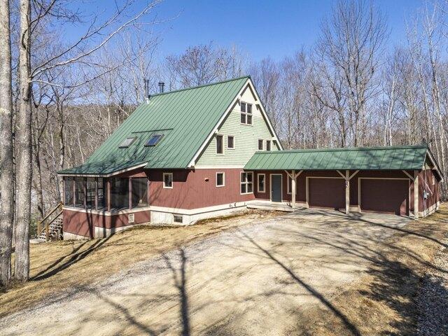 S Pond Shore Ln, Greenwood, Home For Sale