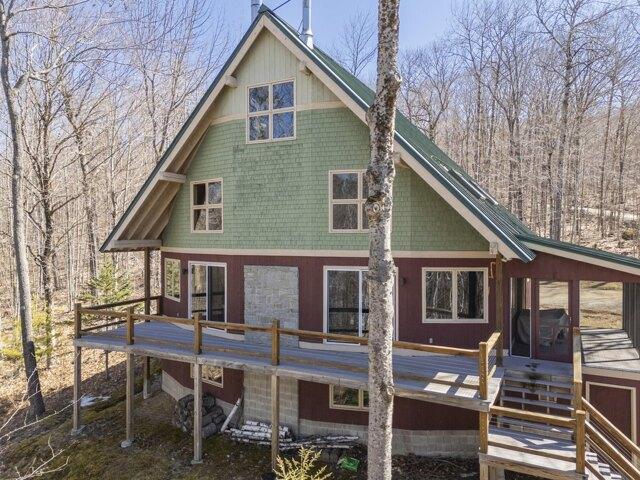 S Pond Shore Ln, Greenwood, Home For Sale
