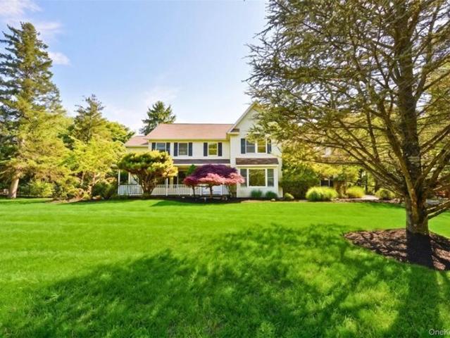 S Post Ln, Airmont, Home For Sale