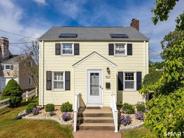 S Quaker Ln, West Hartford, Home For Sale