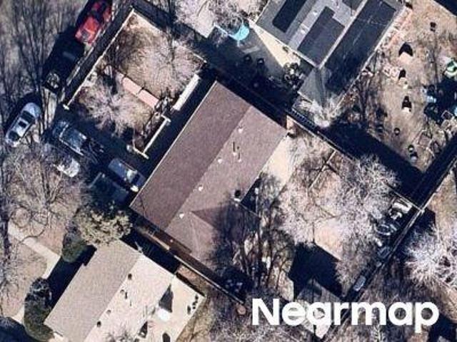 S Quitman St