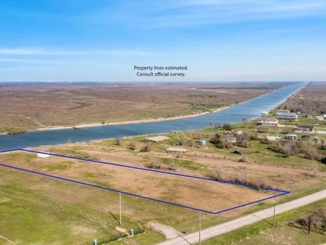 S Redfish Tract # 1, Hitchcock, TX 77563