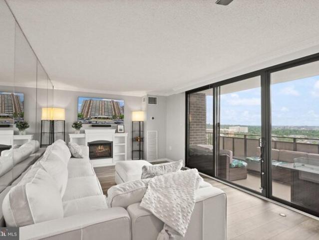 S Reynolds St Apt,alexandria, Condo For Sale