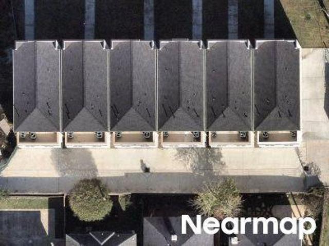 S Richmond Ave 3