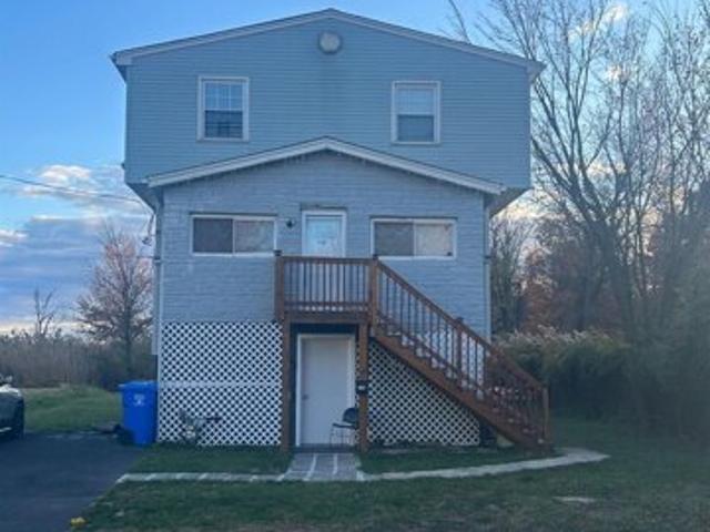 S Robert St, Sewaren, Home For Sale