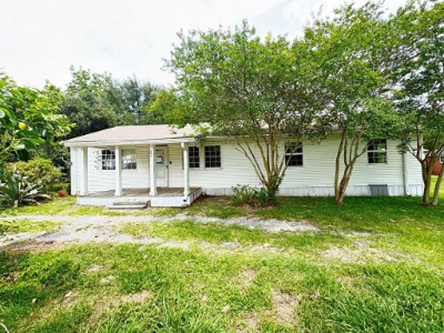 S Robinson St