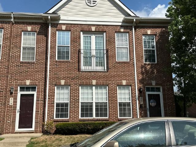 S Roessler St