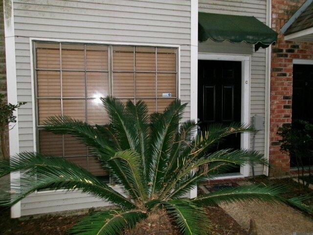 S Roth Ave Unit C, Gonzales, Condo For Sale