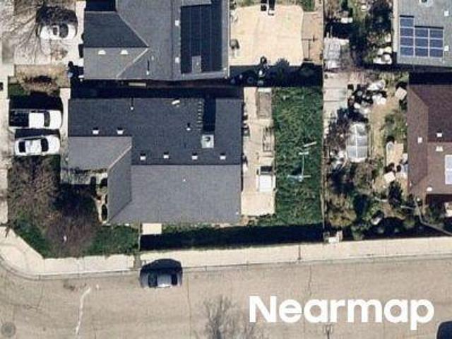S Roughrider Ave