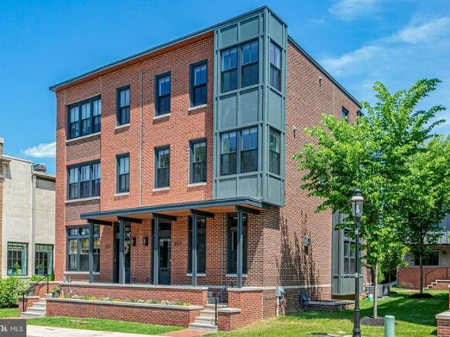 S State St, Newtown, Home For Sale