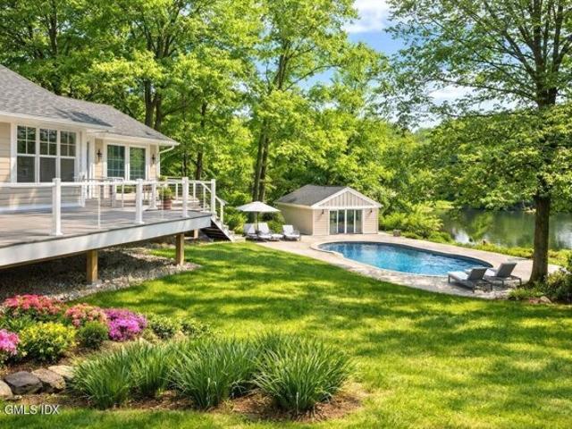 S Stonehedge Dr, Greenwich, Home For Sale