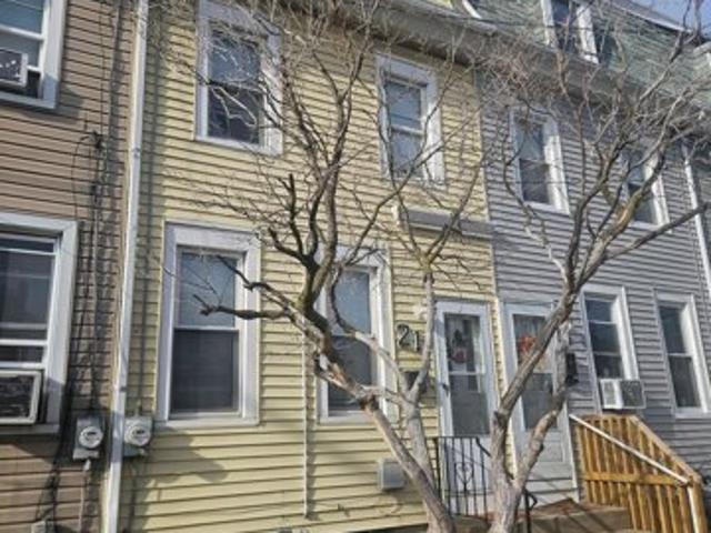 S Sussex St, Gloucester City, Home For Sale