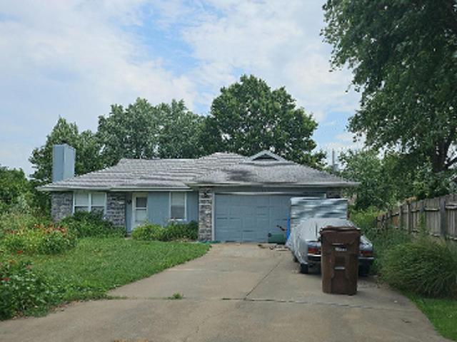S Swan Ct