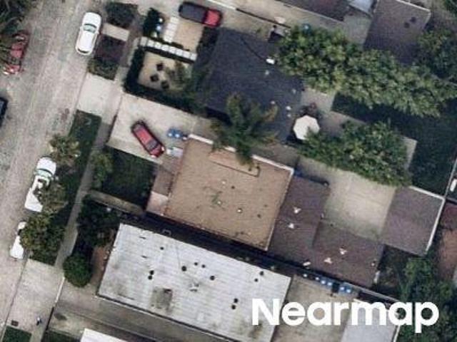 S Sycamore Ave