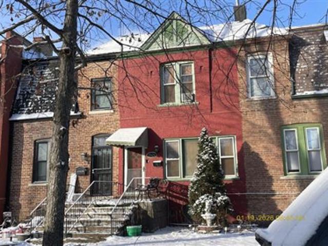 S Saint Lawrence Ave