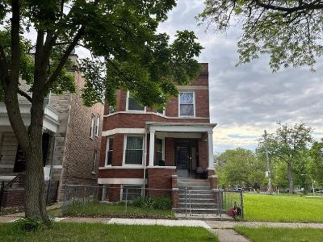 S Sangamon St