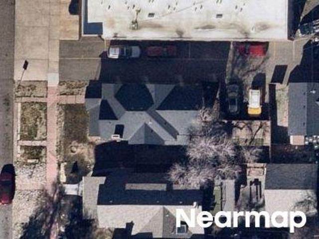 S Sherman St