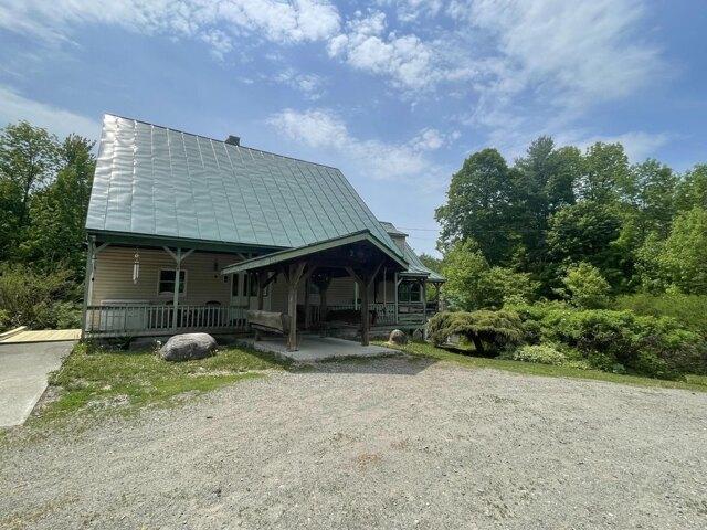 S Solon Rd, Solon, Home For Sale