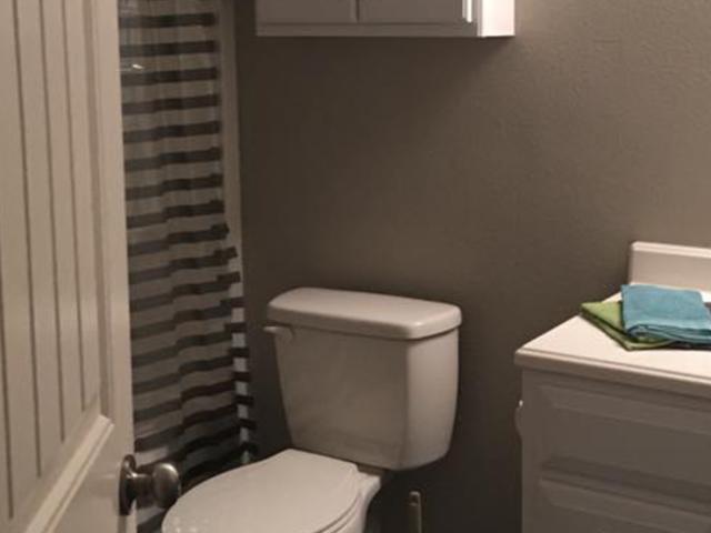 S.T.A.R 2 Bedroom Apartment for Rent at 809 BLG 9 102 809 Quail Place, Grove, OK 74344