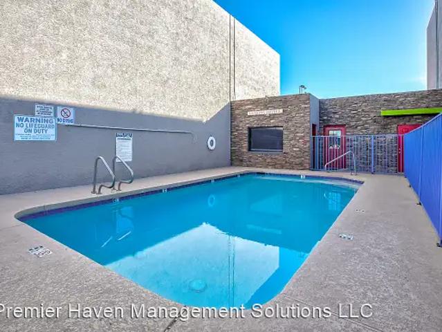 S&T Plaza Apartments 2 Bedroom Apartment for Rent at 2130 W Indian School Rd, Phoenix, AZ 85015