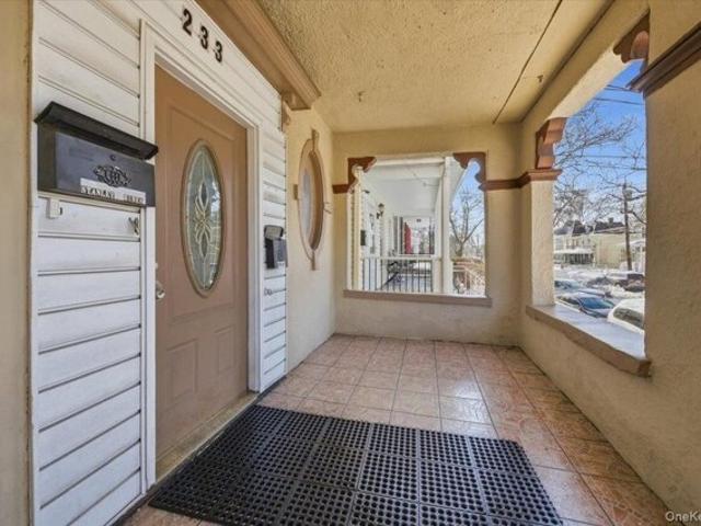 S Th Ave, Mount Vernon, Home For Sale