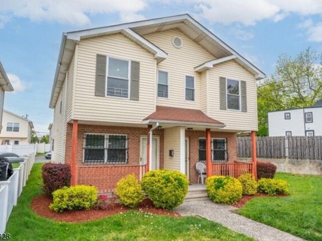 S Th St, Newark, Home For Sale
