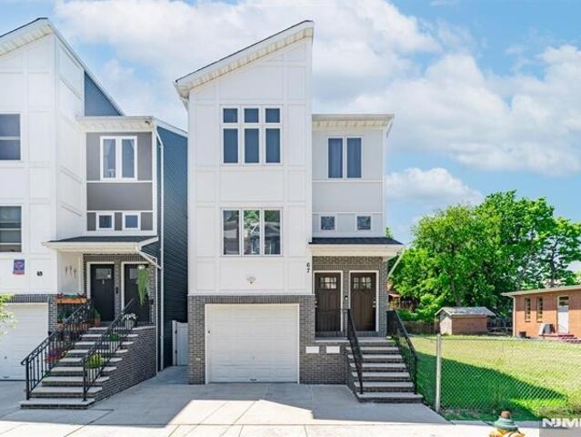 S Th St, Newark, Home For Sale