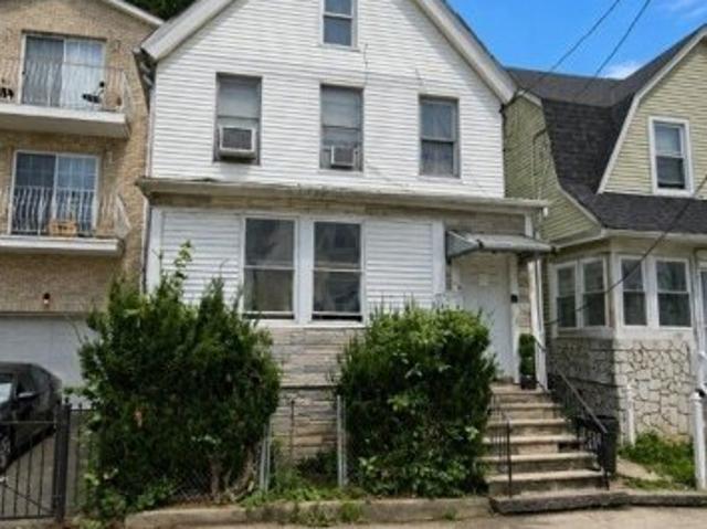 S Th St, Newark, Home For Sale