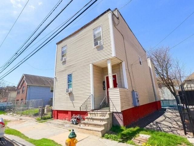 S Th St, Newark, Home For Sale
