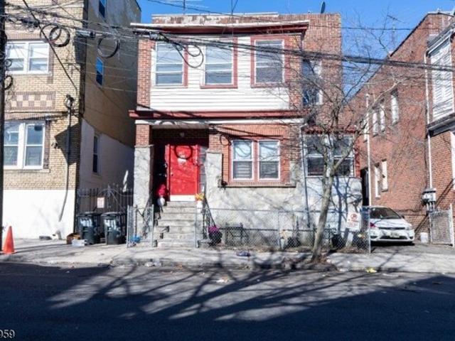 S Th St, Newark, Home For Sale