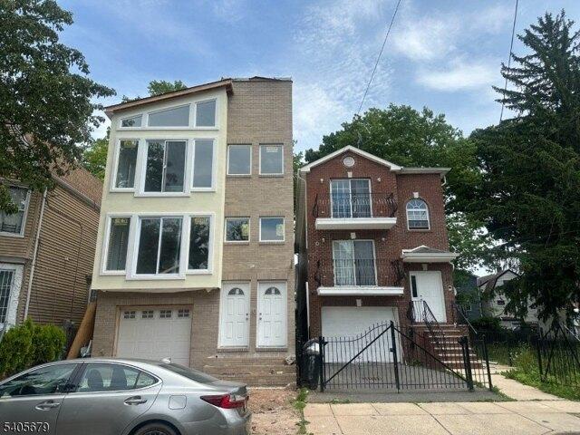 S Th St, Newark, Home For Sale
