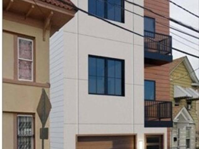 S Th St, Newark, Home For Sale