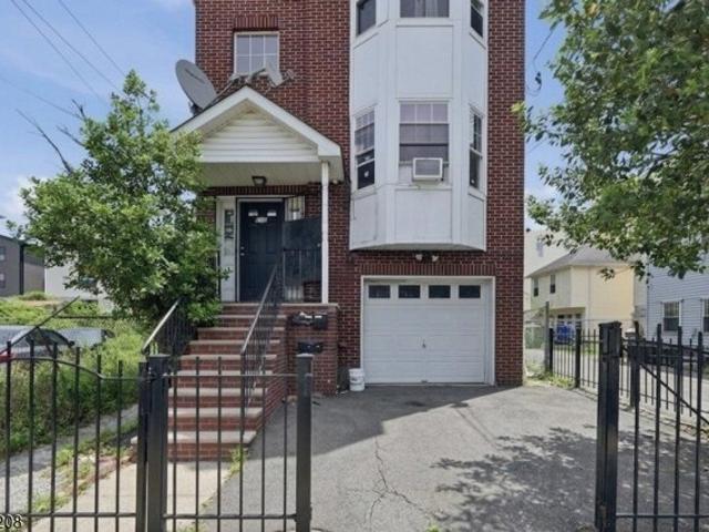 S Th St, Newark, Home For Sale