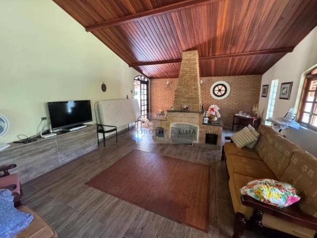Sítio de 45.000 m² com lagoas, piscina e campo – ideal para lazer ou investimento